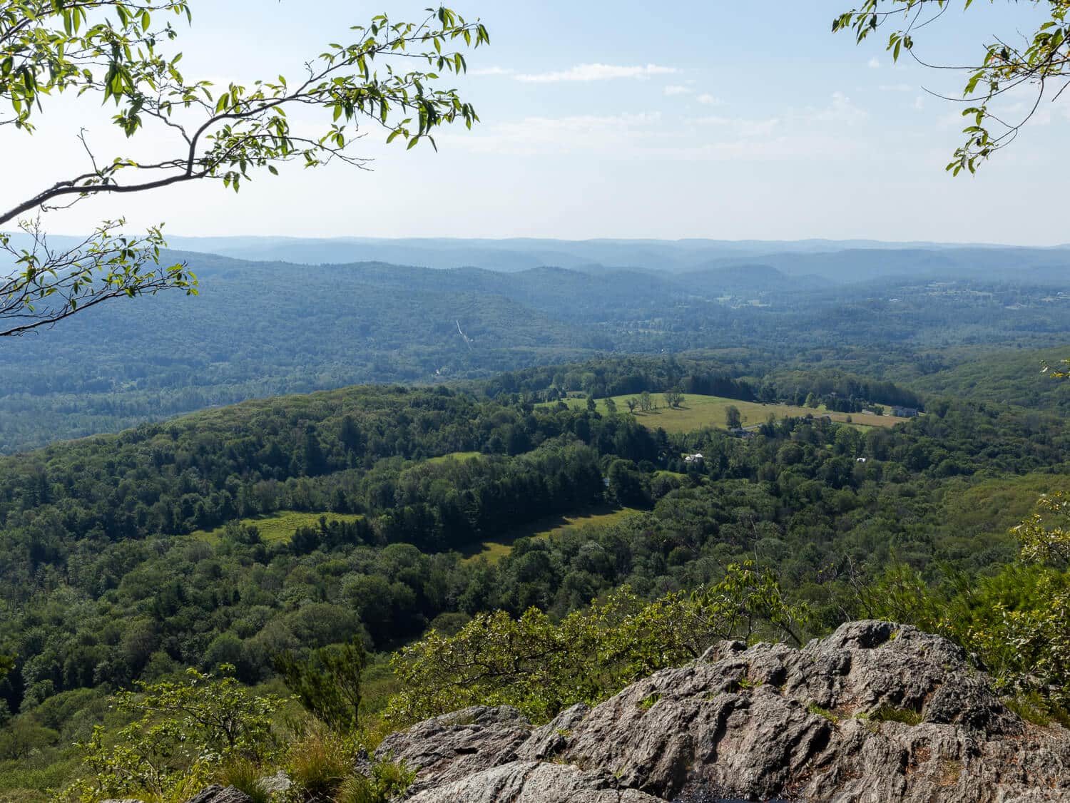 3 Routes to Rand's View in Connecticut; All Hike Levels!