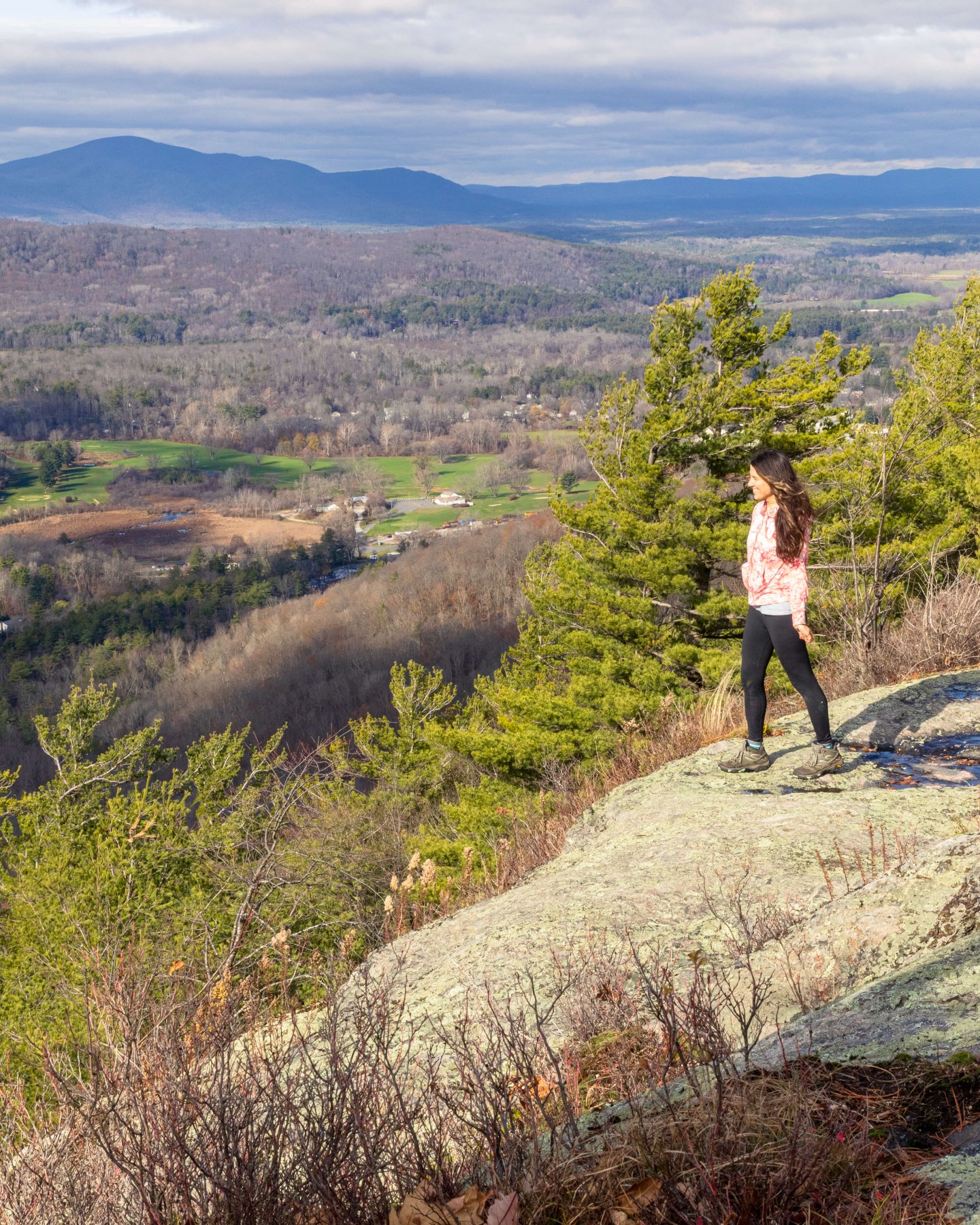 8 Secret and Scenic Hikes in Connecticut