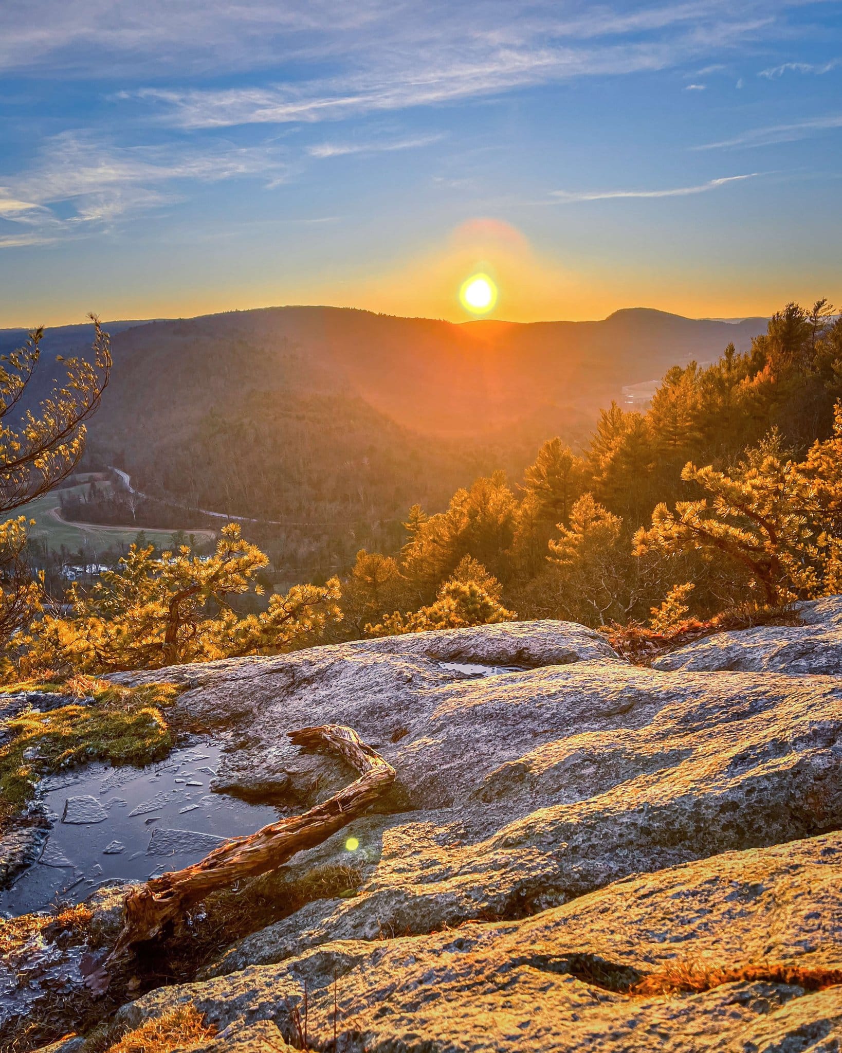 8 Secret and Scenic Hikes in Connecticut