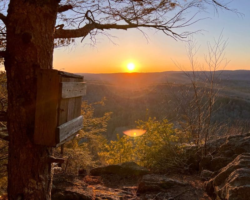 12 Short Connecticut Hikes with Amazing Views; Under 2 Miles!