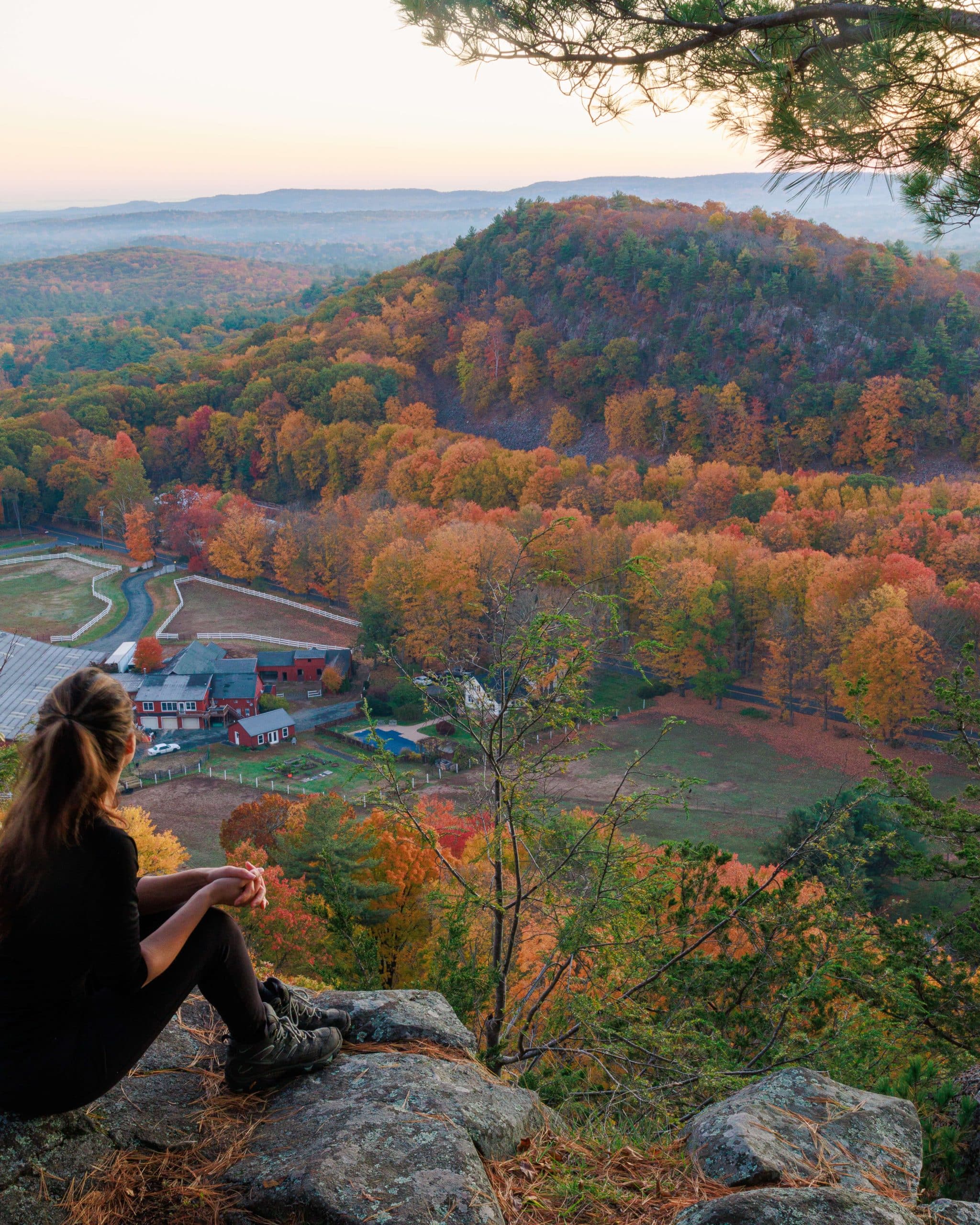12 Short Connecticut Hikes with Amazing Views; Under 2 Miles!