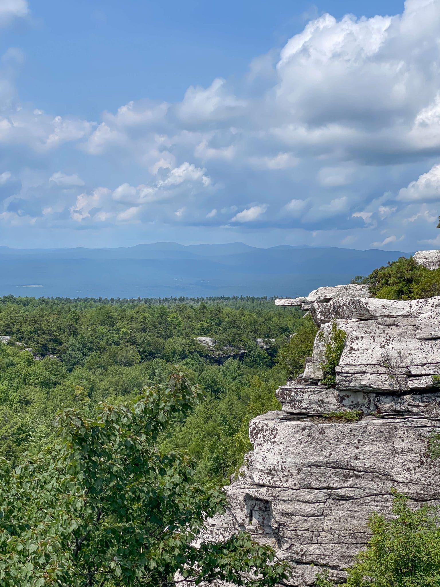 10 Must-Do Hikes in Minnewaska State Park; A Full Guide