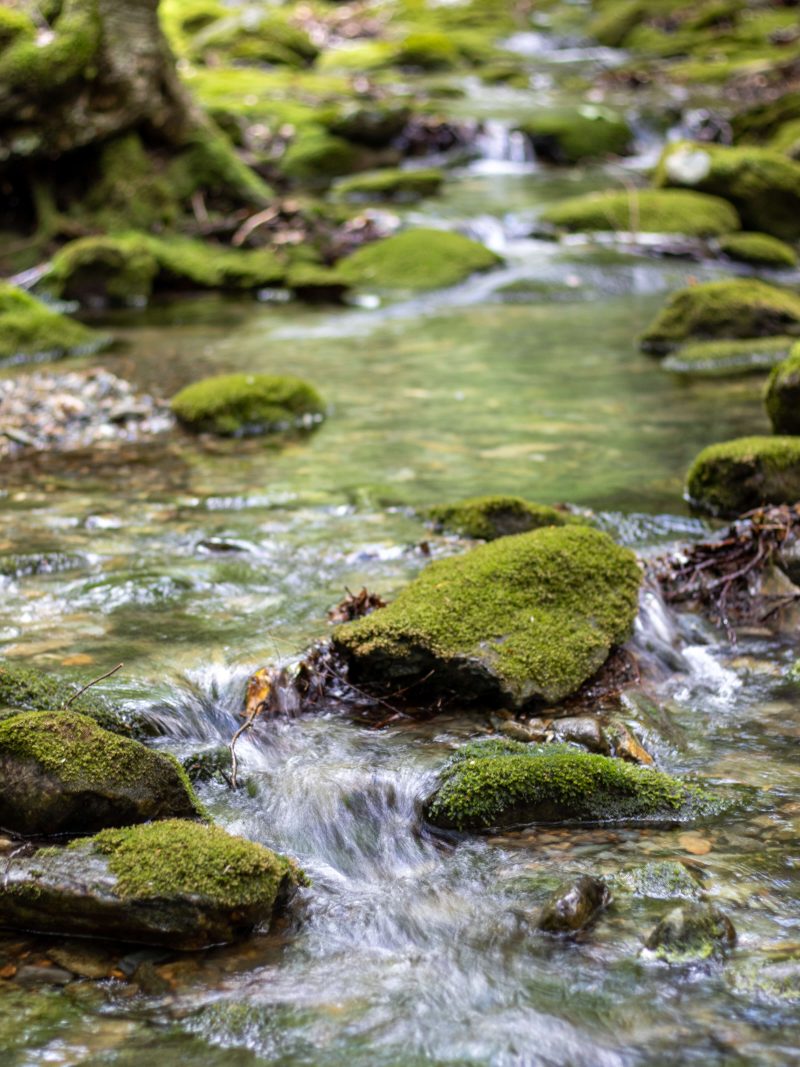 Top 21 Waterfalls in New England and New York (with Map!)