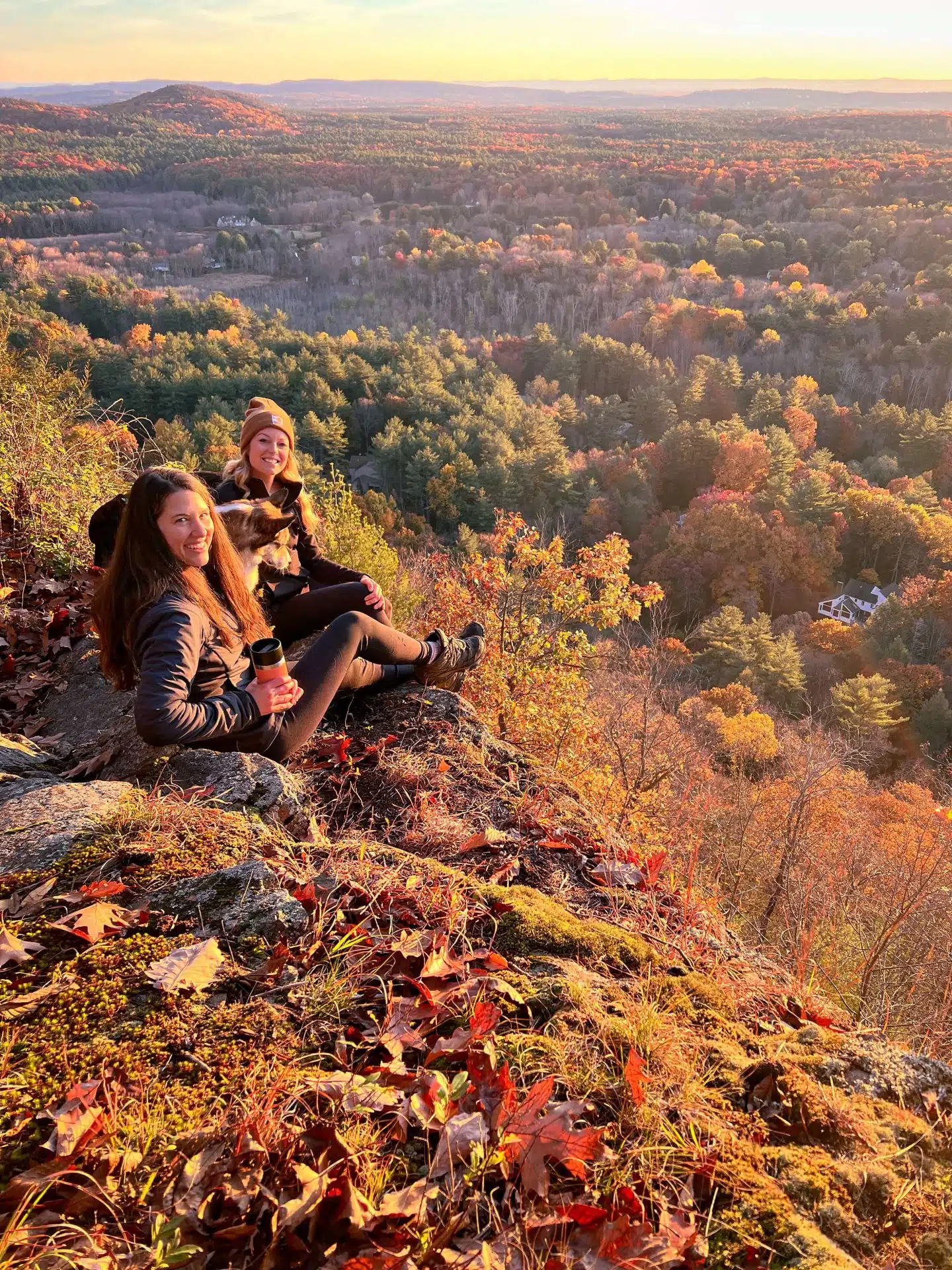 11 Fall Hikes in Connecticut Paired with Nearby Fall Activities!