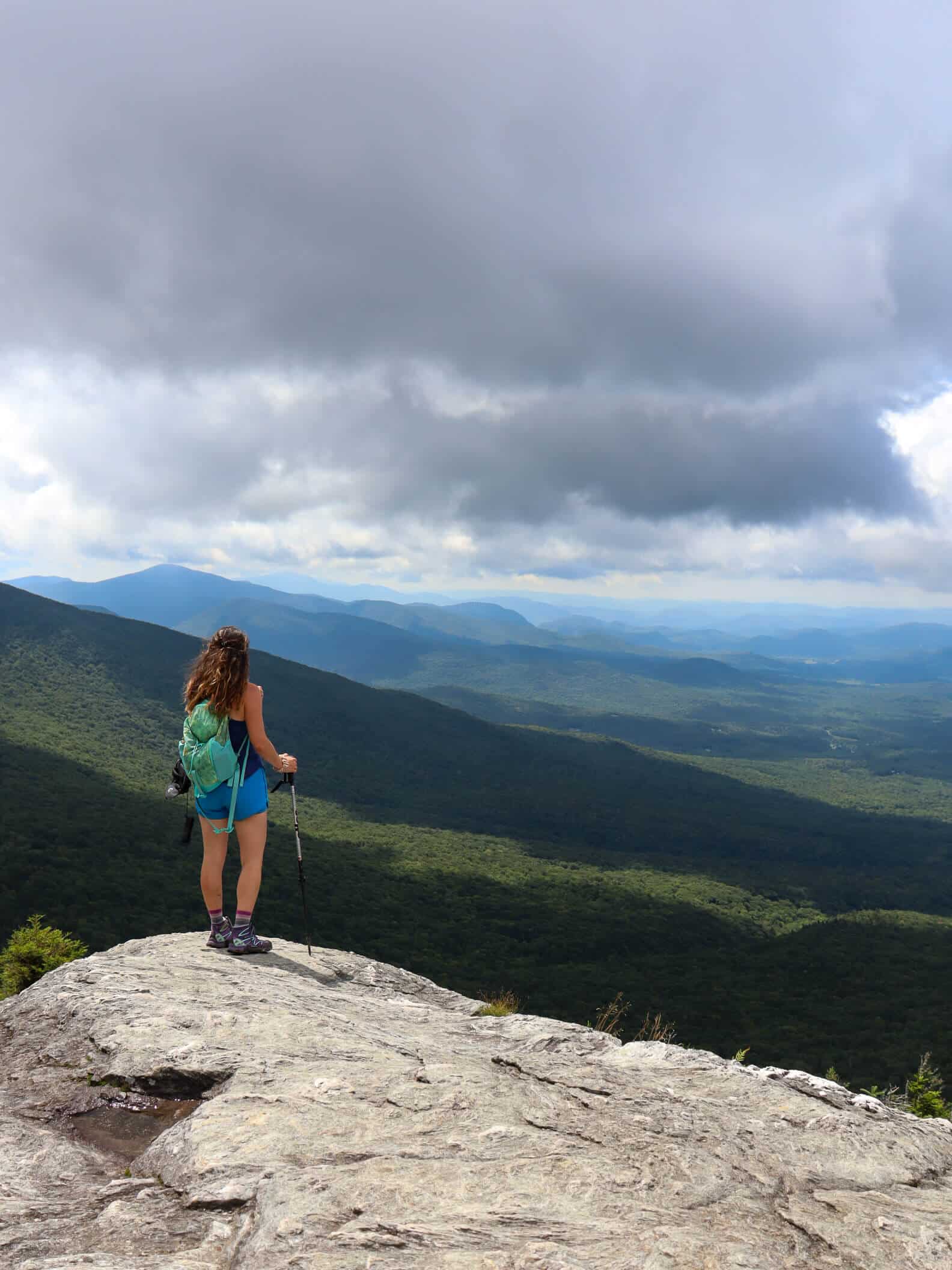 27 Best Hikes & Views in New England (From a Local!)