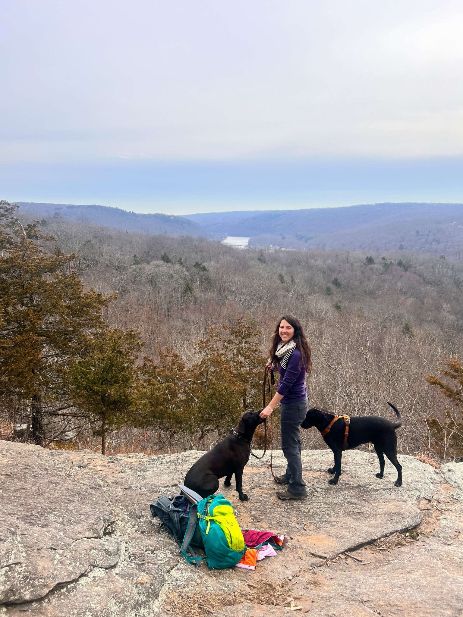 10 Adventurous Day Trips in Connecticut; Hikes, Food, & Fun!
